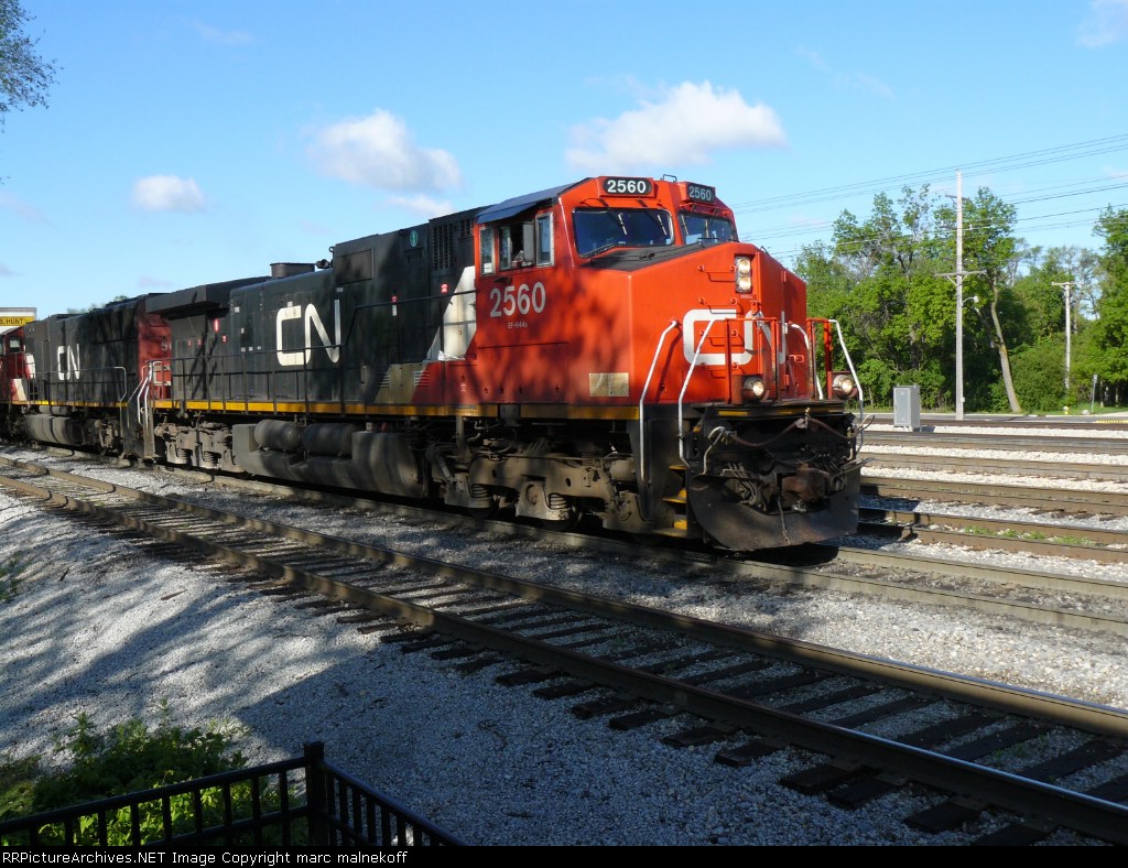 CN 2560